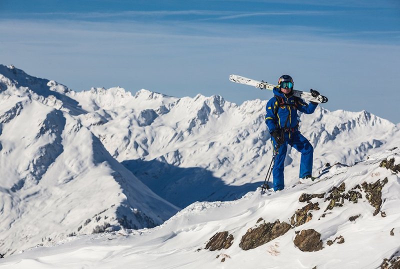 WHERE GOOD SKIERS GO TO CLIMB