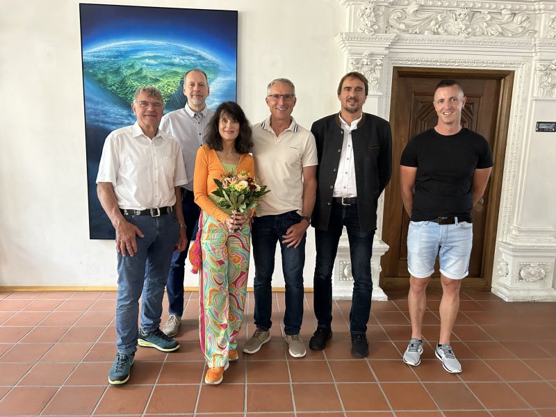 Treue Mitarbeiter gehen in Ruhestand